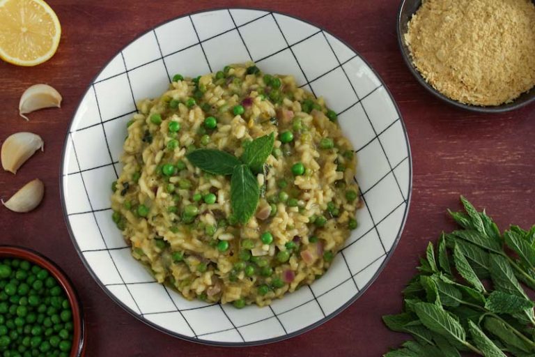 Vegan Pea and Mint Risotto (Gluten-Free) - The Pesky Vegan