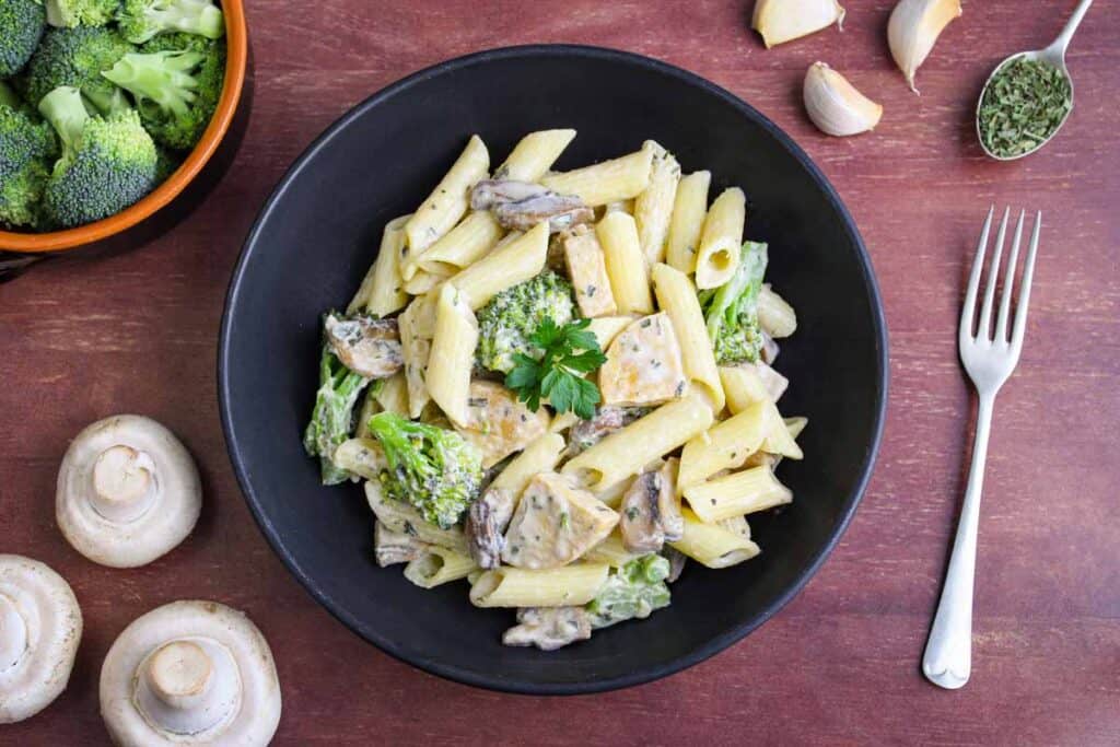 Creamy Tempeh Pasta with Cashew Tarragon Sauce - The Pesky Vegan