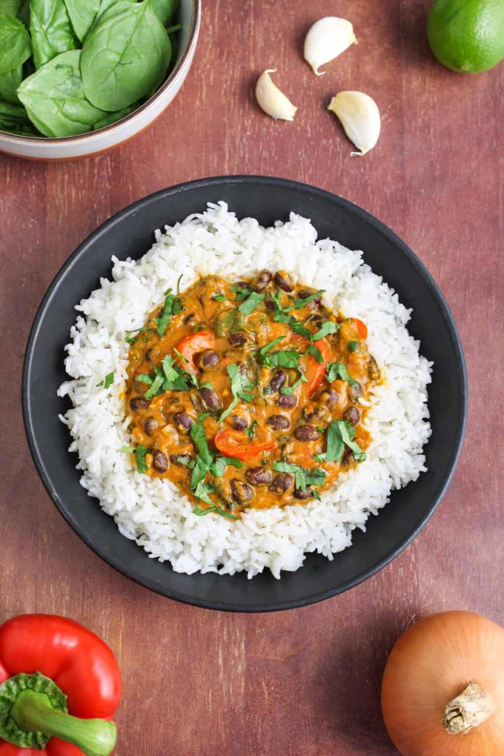 30-Minute Creamy Black Bean Curry - The Pesky Vegan