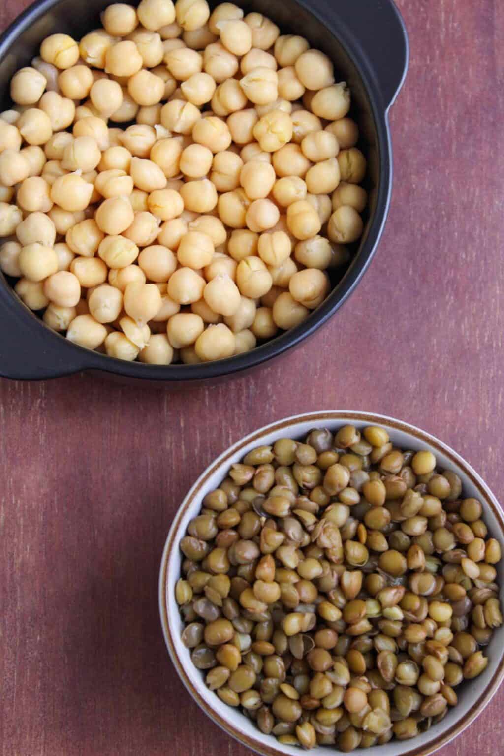 Creamy Chickpea and Lentil Curry - The Pesky Vegan