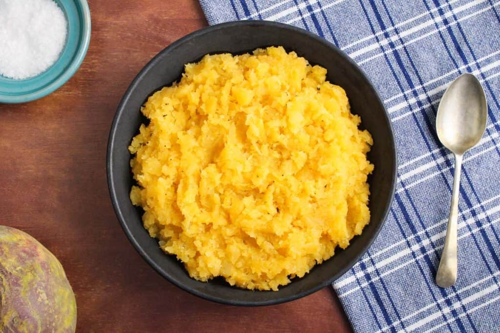 Neeps Recipe (Mashed Swede) - The Pesky Vegan